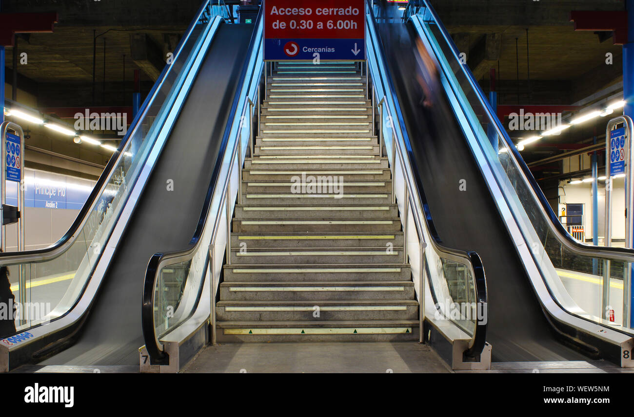 Sign At The Escalator High Resolution Stock Photography and Images - Alamy
