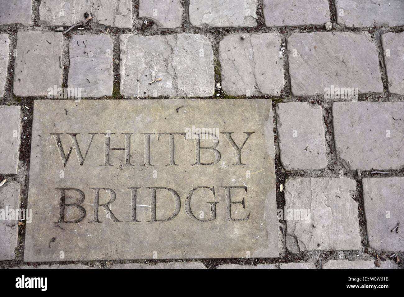 Stone slab bridge hi-res stock photography and images - Alamy