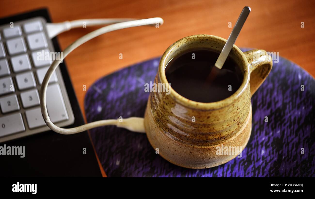 Keyboard With Cable High Resolution Stock Photography and Images - Alamy