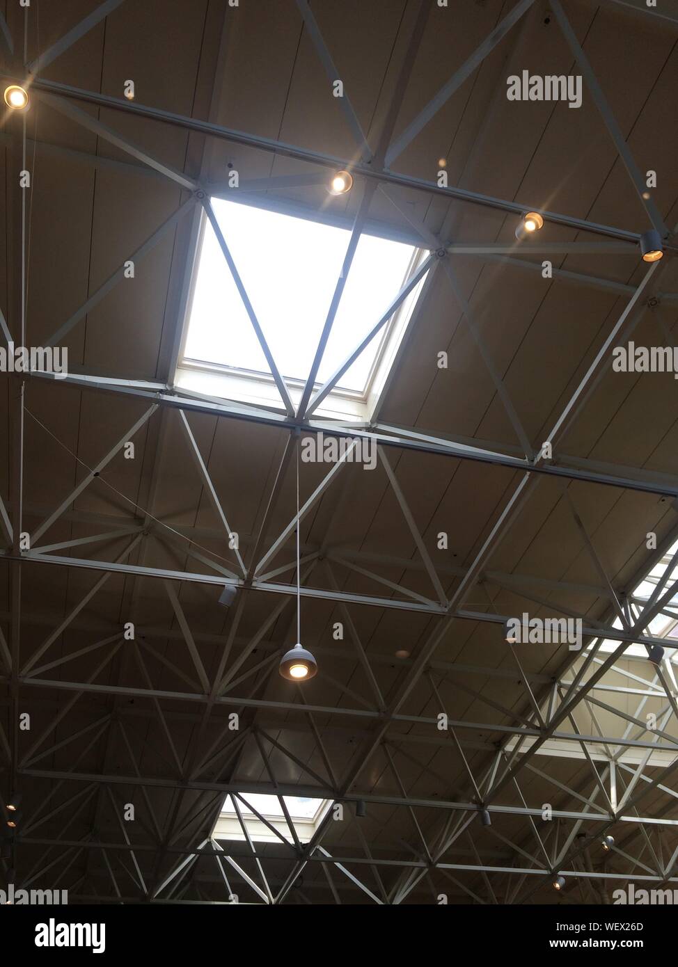 Sky lights hi-res stock photography and images - Alamy