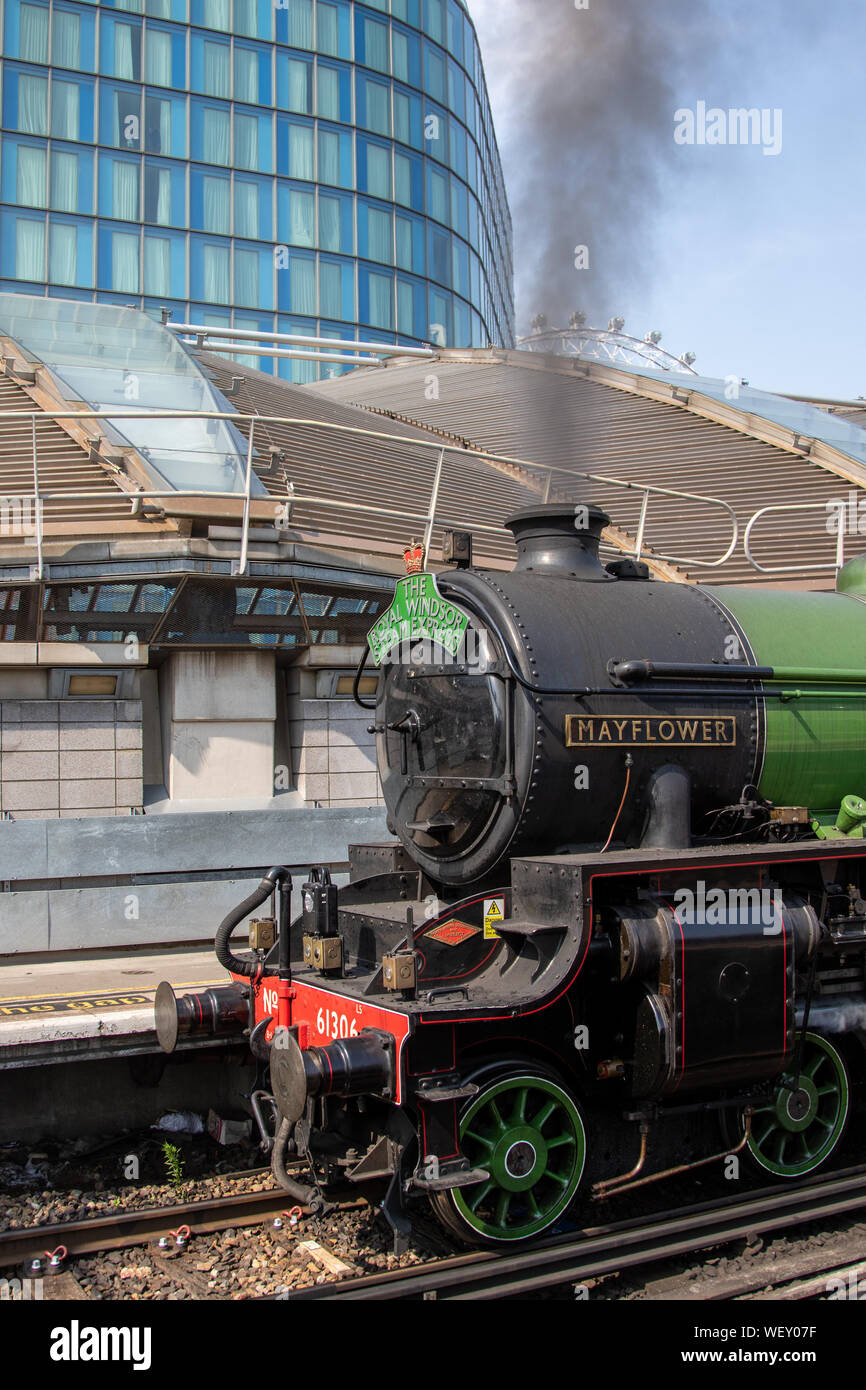 The lner thompson class b1 steam locomotive 61306 hi-res stock ...