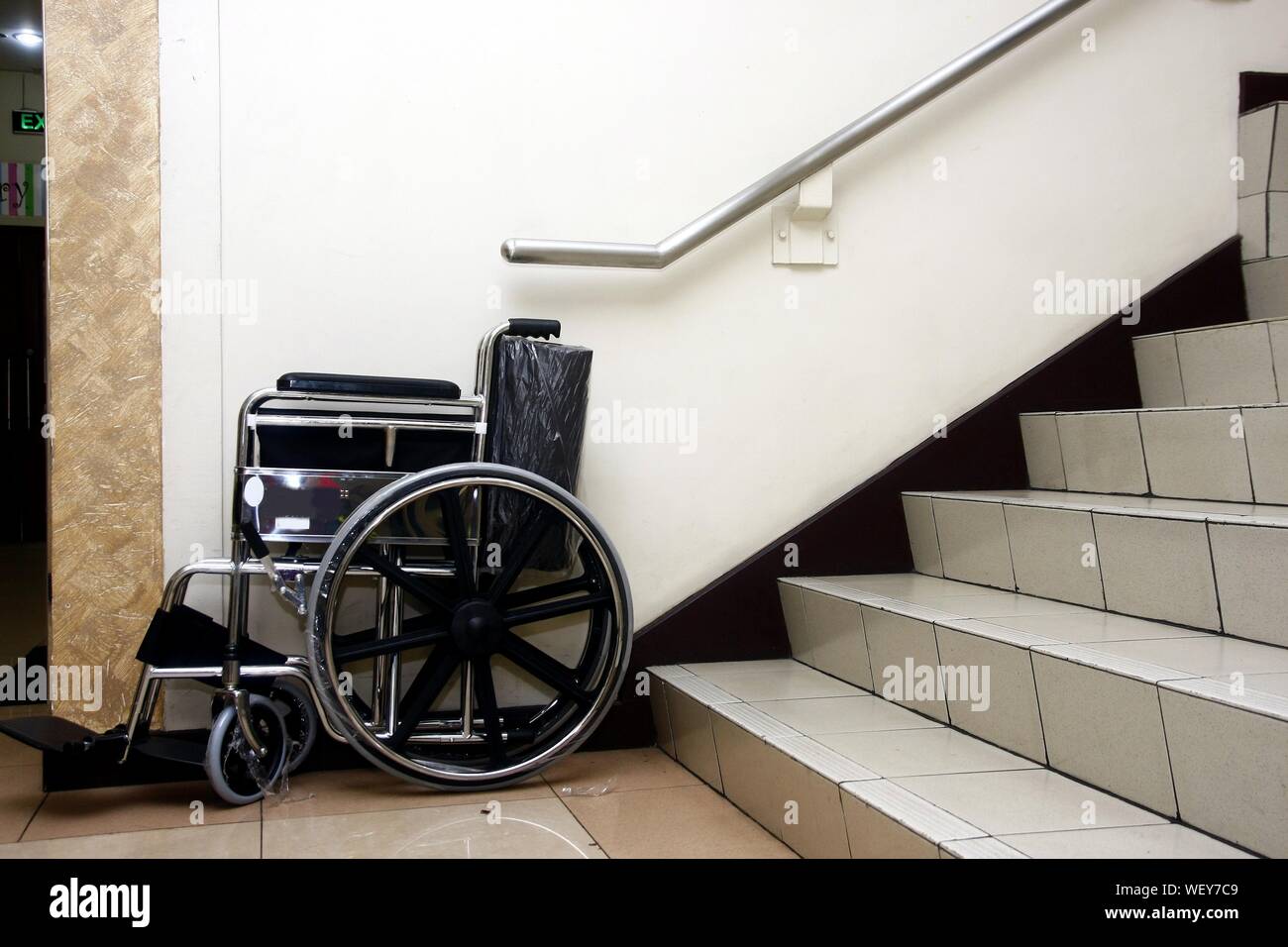 Wheelchair access and steps hi-res stock photography and images - Alamy