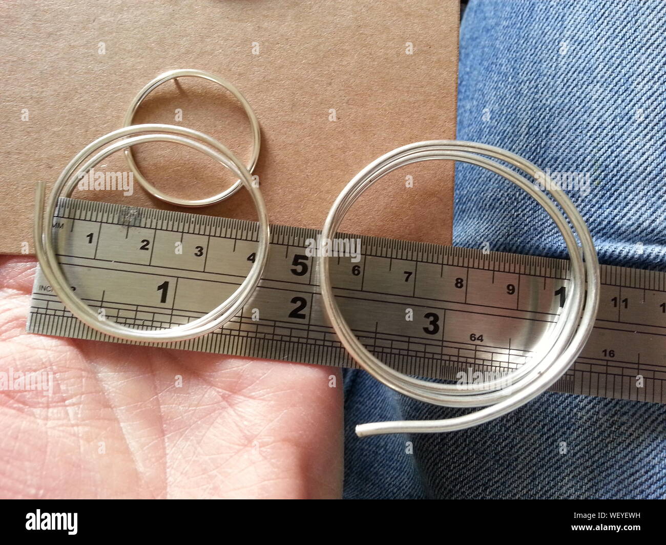 Body measuring ruler hi-res stock photography and images - Alamy