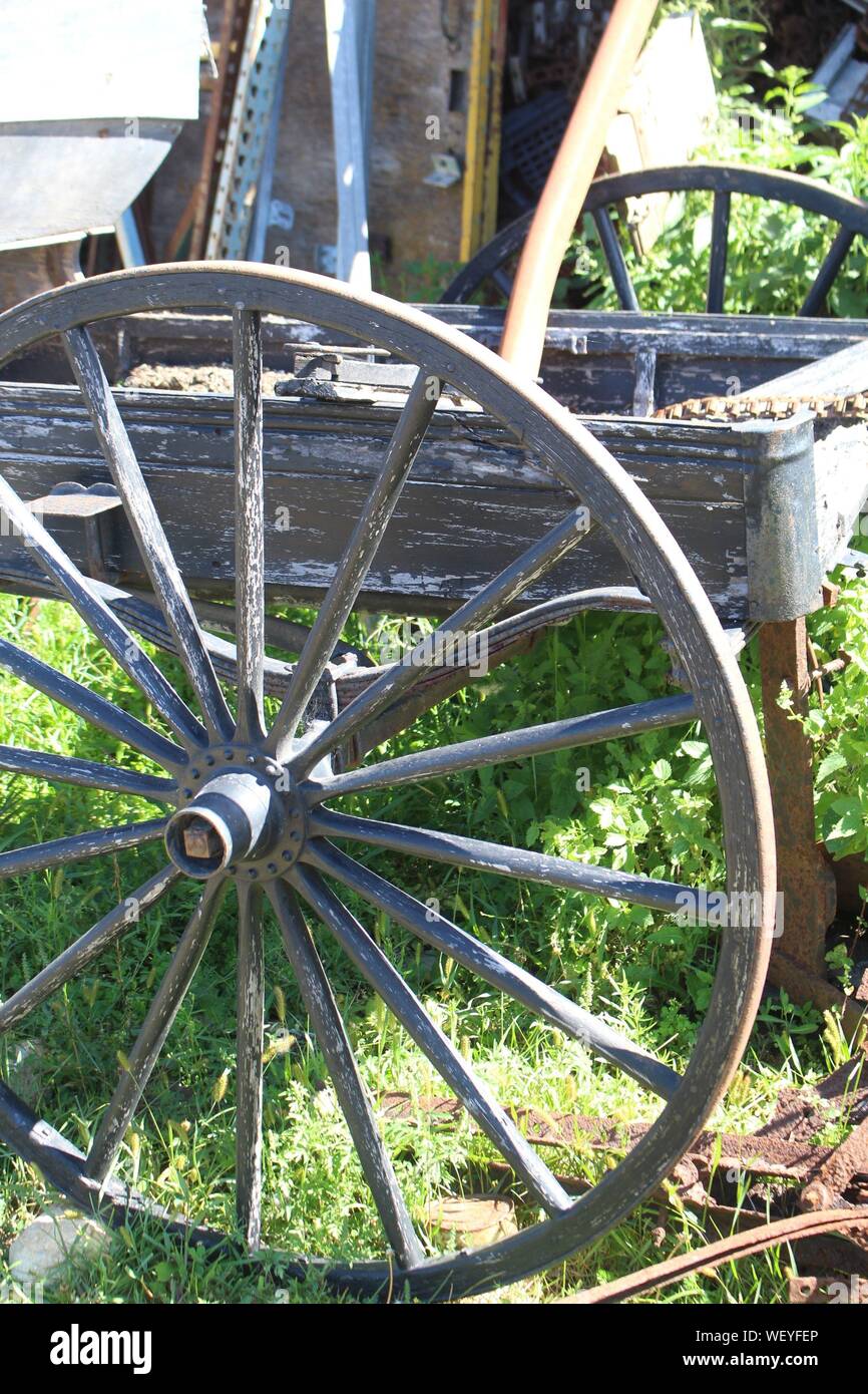 Amish wagon hi-res stock photography and images - Alamy