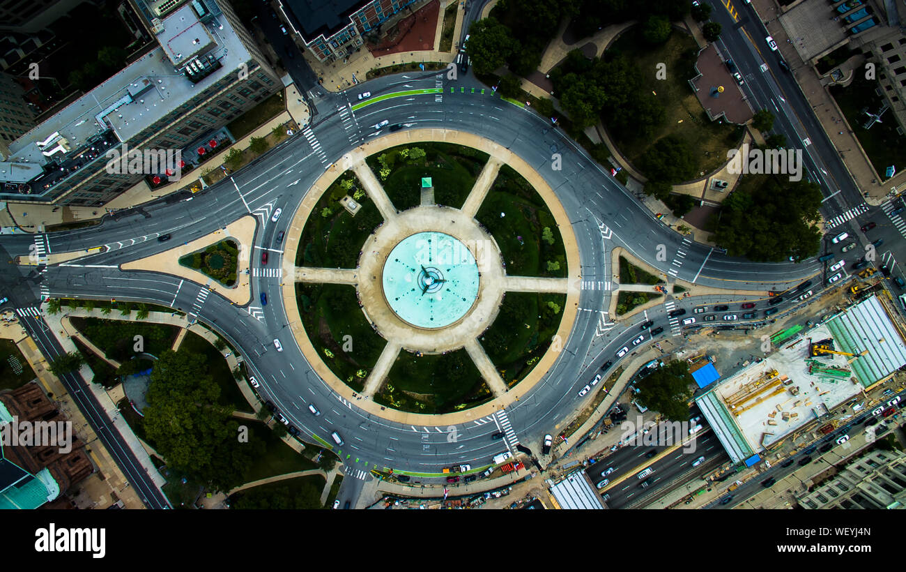 Aerial of logan square hi-res stock photography and images - Alamy