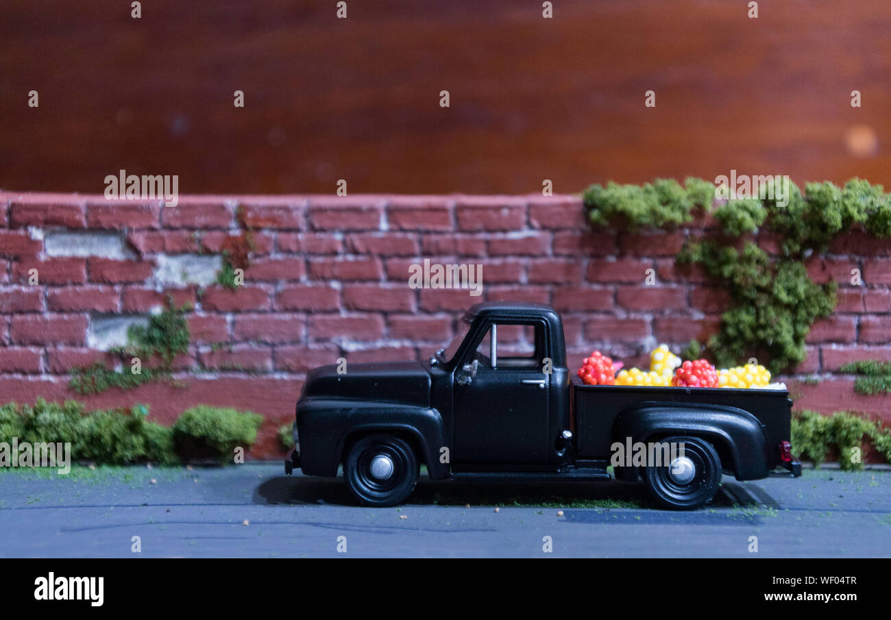 Road brick hi-res stock photography and images - Alamy