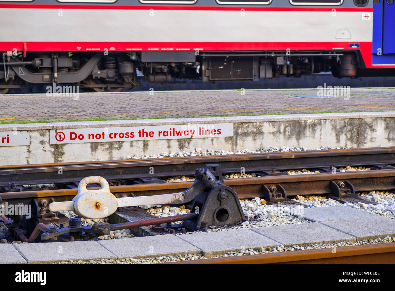 Side view empty railway track hi-res stock photography and images - Alamy