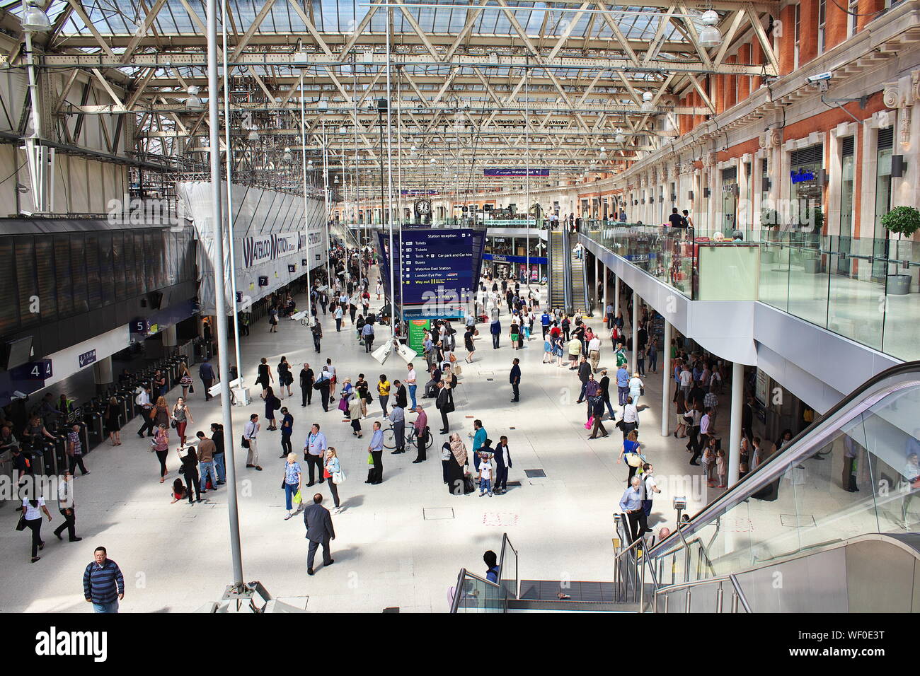 The railway station in England Stock Photo - Alamy