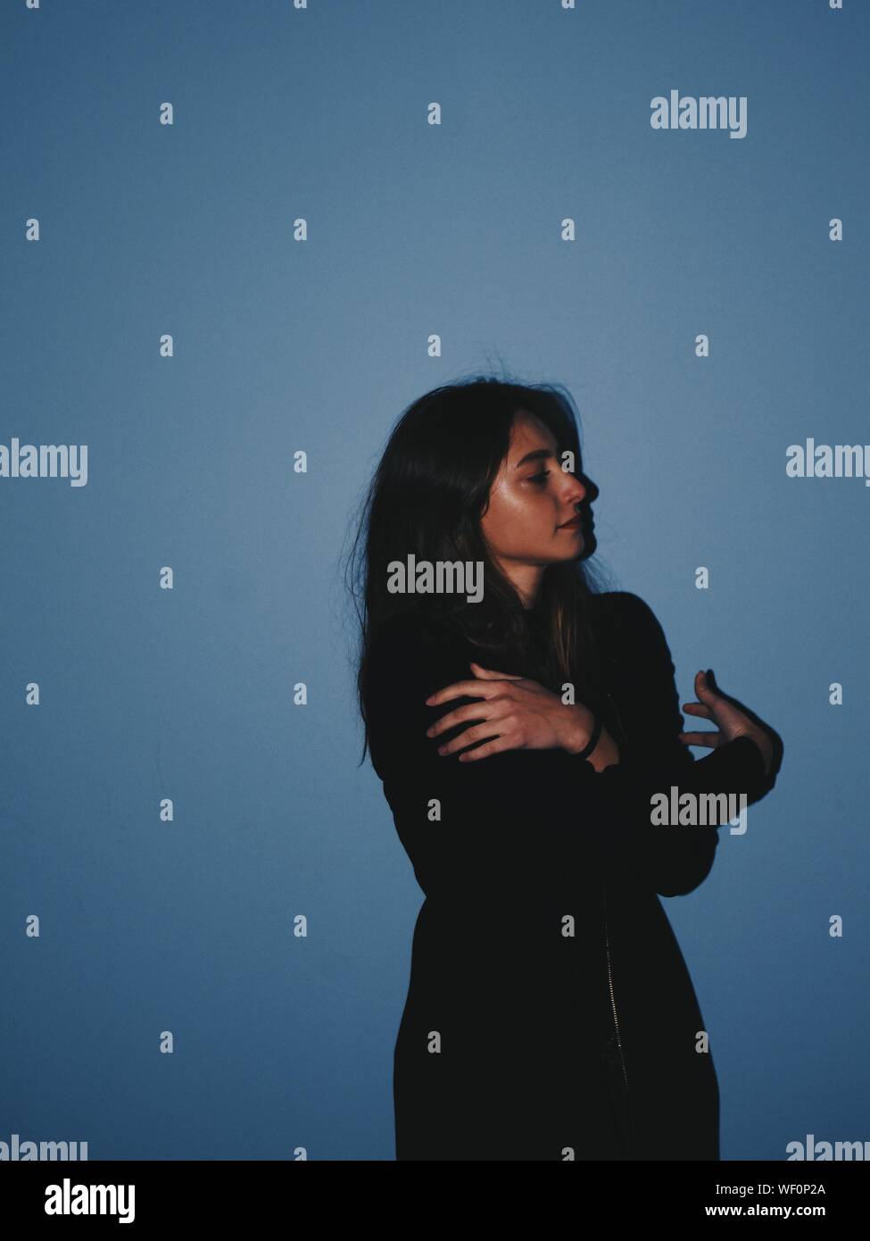 Teenager hugging hi-res stock photography and images - Alamy