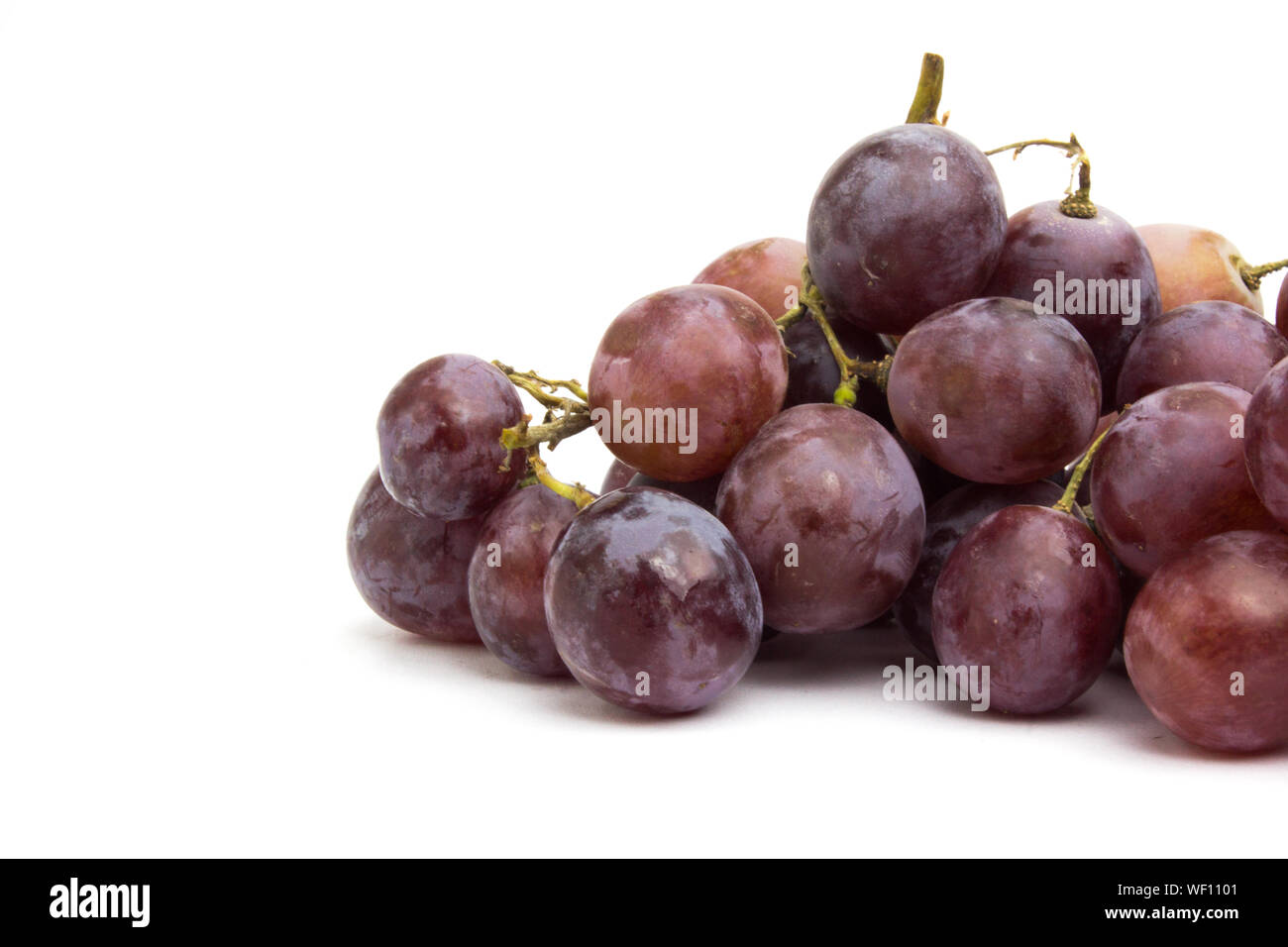 Grapes white background red hi-res stock photography and images - Alamy