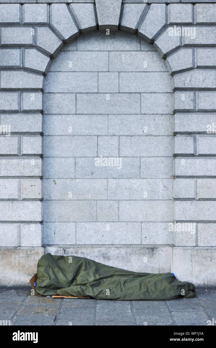 Under the footpath hi-res stock photography and images - Alamy