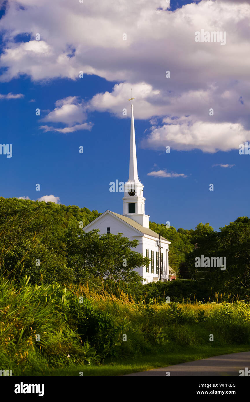 Stowe vermont church hi-res stock photography and images - Alamy