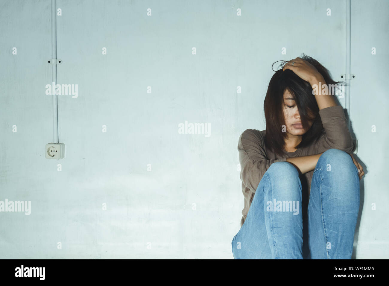 Very tired woman hi-res stock photography and images - Alamy
