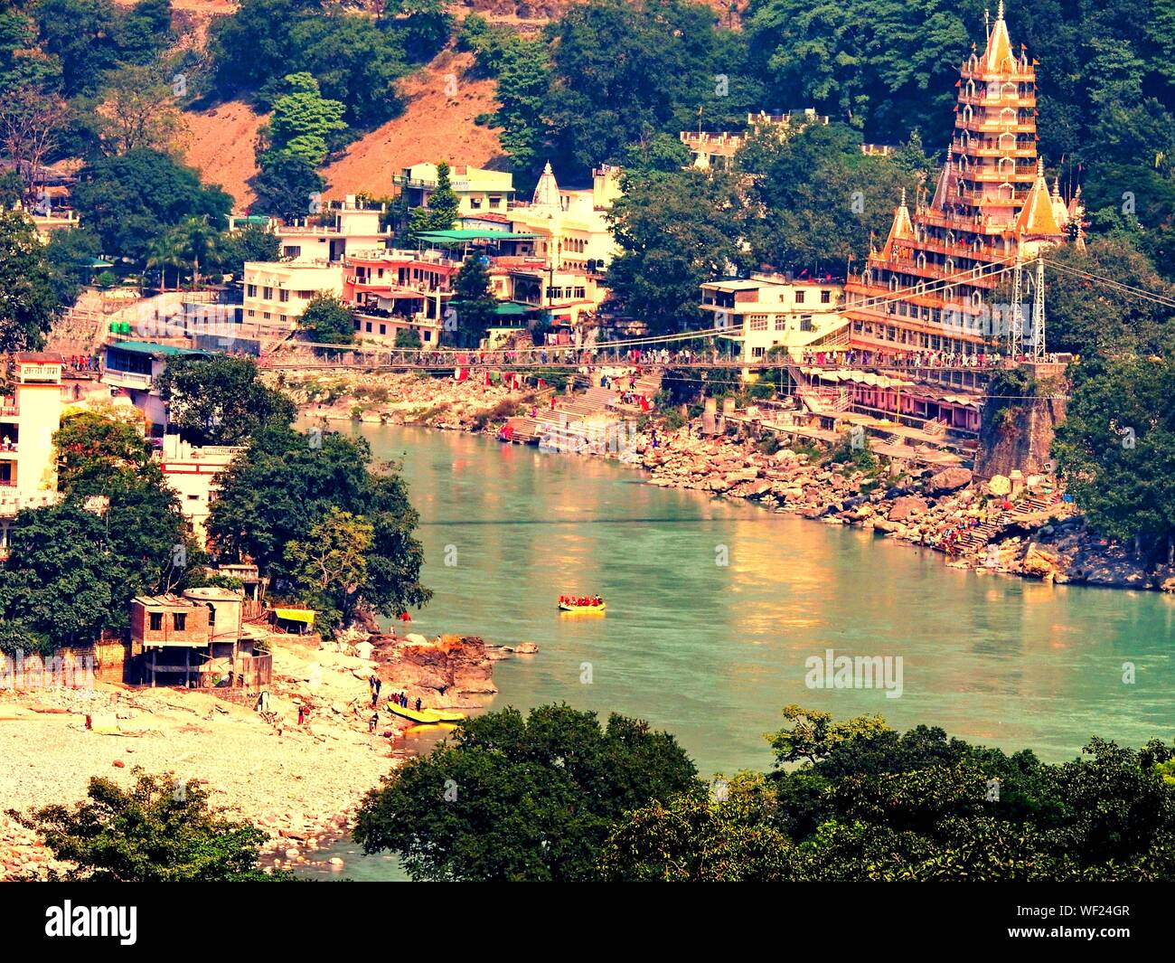 Worship at river ganges hi-res stock photography and images - Alamy