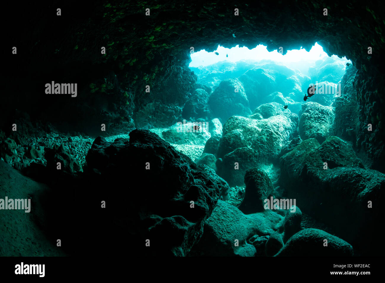 Underwater Cave Wallpapers