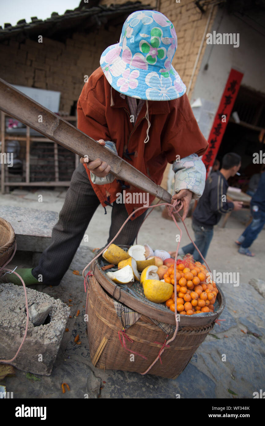 Weight weighting hi-res stock photography and images - Alamy