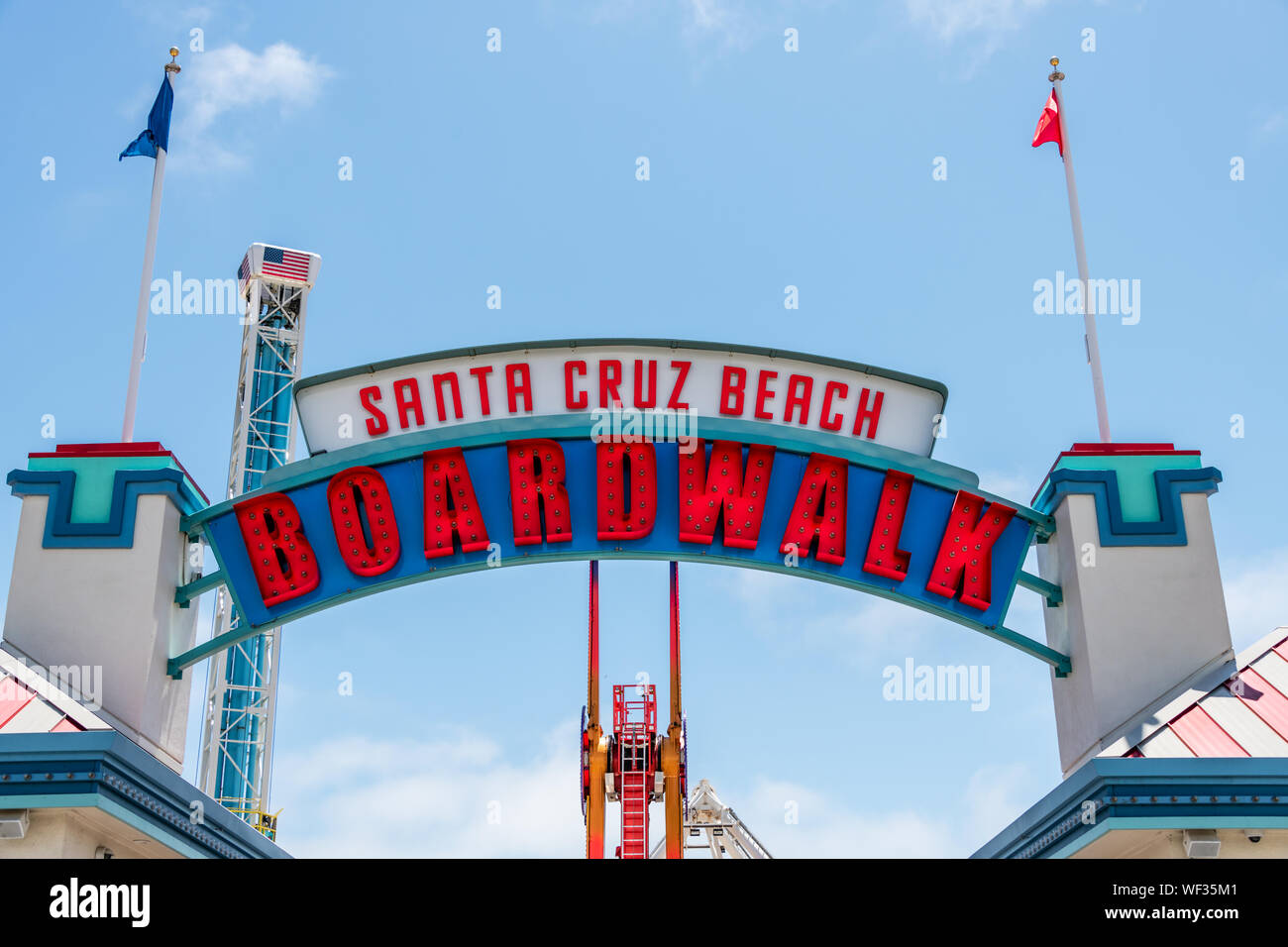 Boardwalk amusement park rides hi-res stock photography and images - Alamy