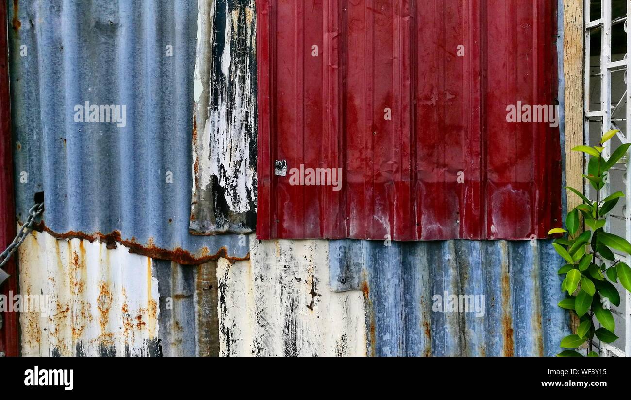 Weathered iron hi-res stock photography and images - Alamy