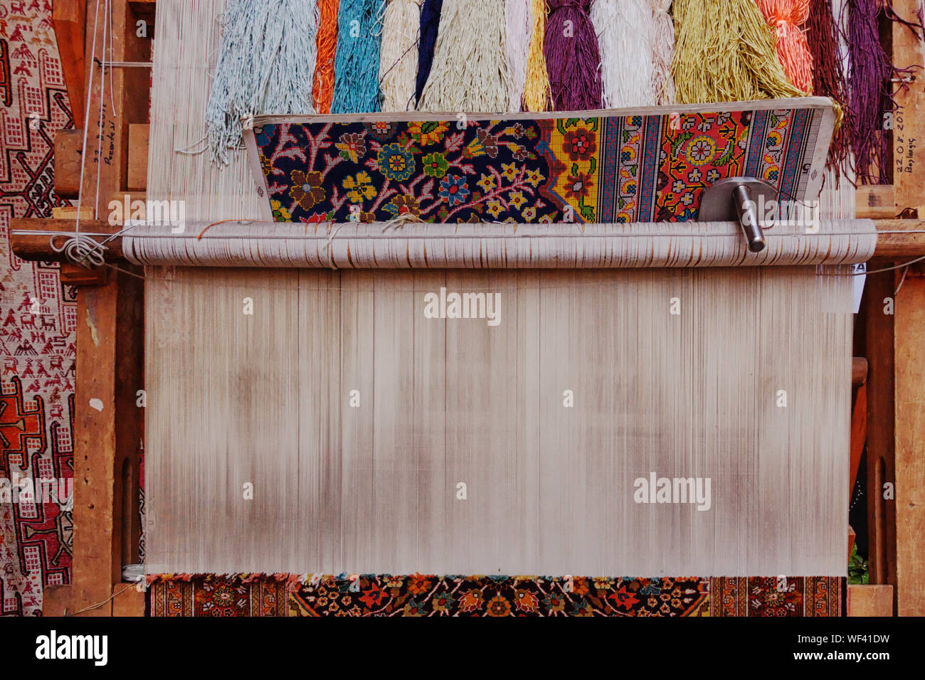 Thread weaving machine hi-res stock photography and images - Alamy