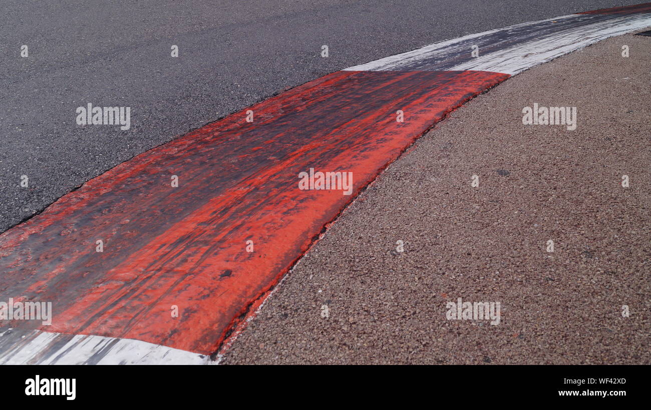 Red marking hi-res stock photography and images - Alamy