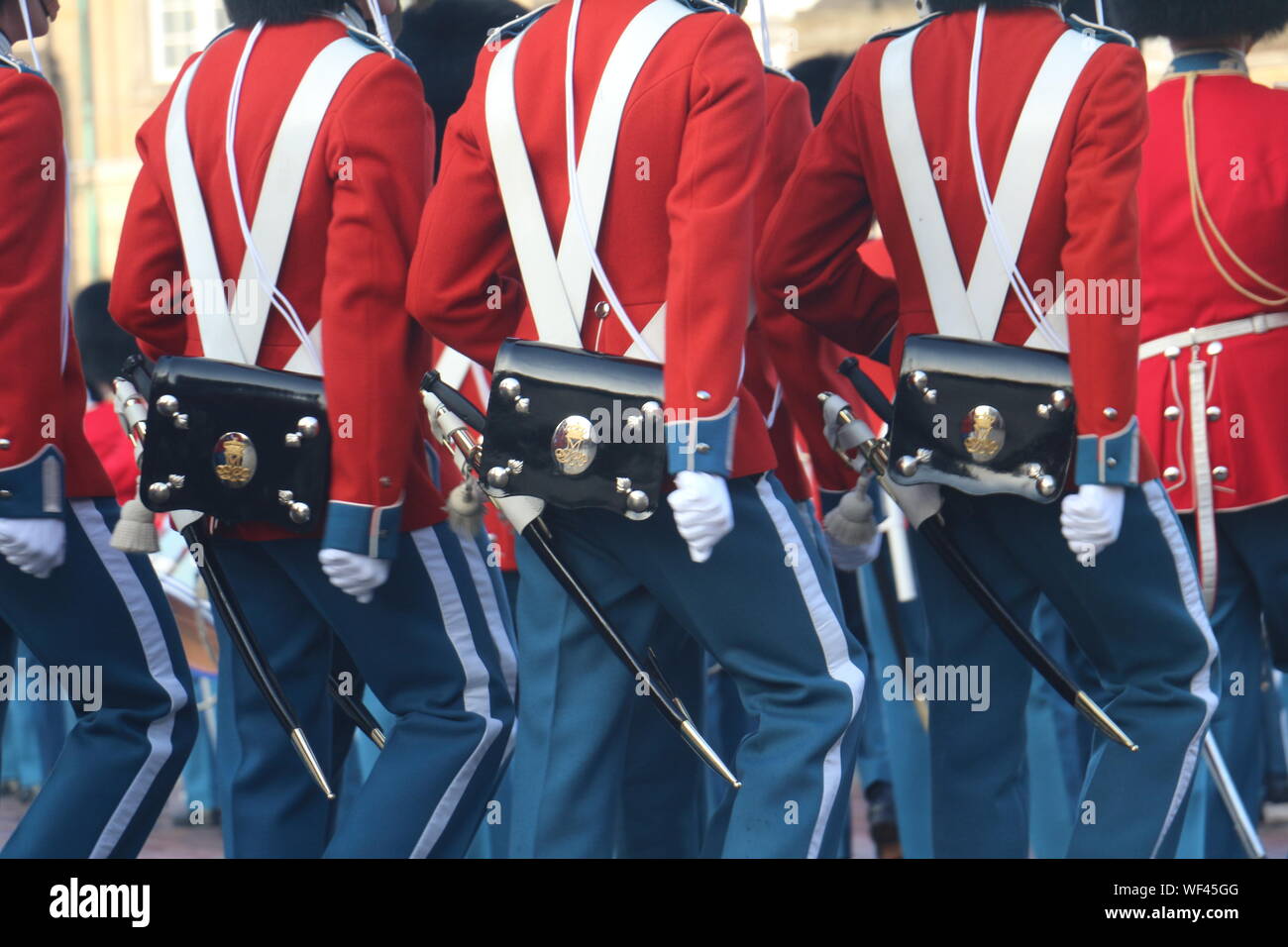 Row army soldiers hi-res stock photography and images - Alamy