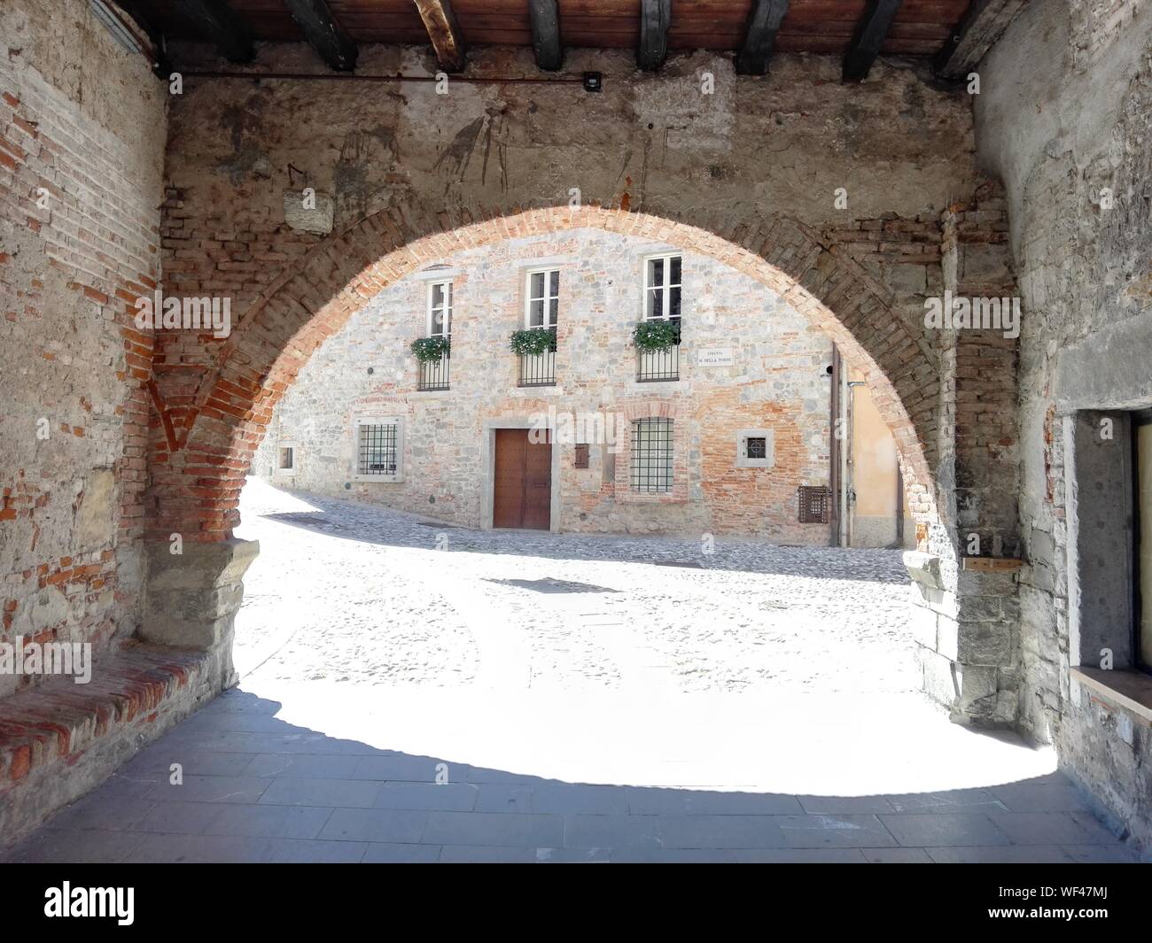 Seen Through Archway High Resolution Stock Photography and Images - Alamy