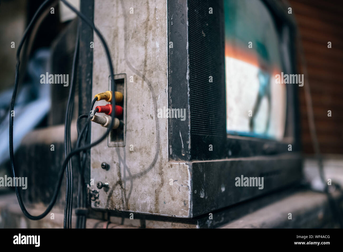 Tv screen set up hi-res stock photography and images - Alamy