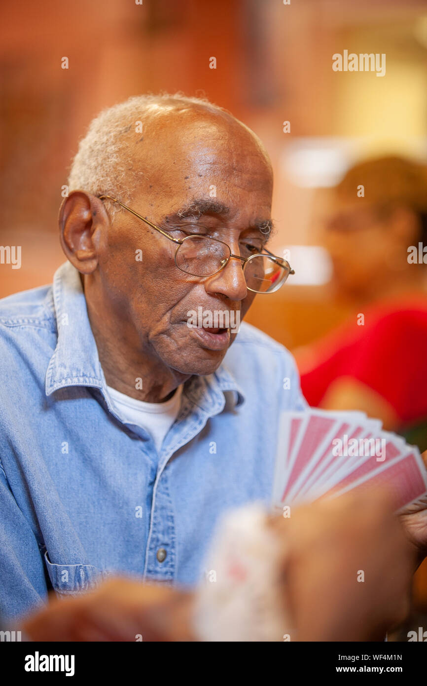 Black african seniors hi-res stock photography and images - Alamy