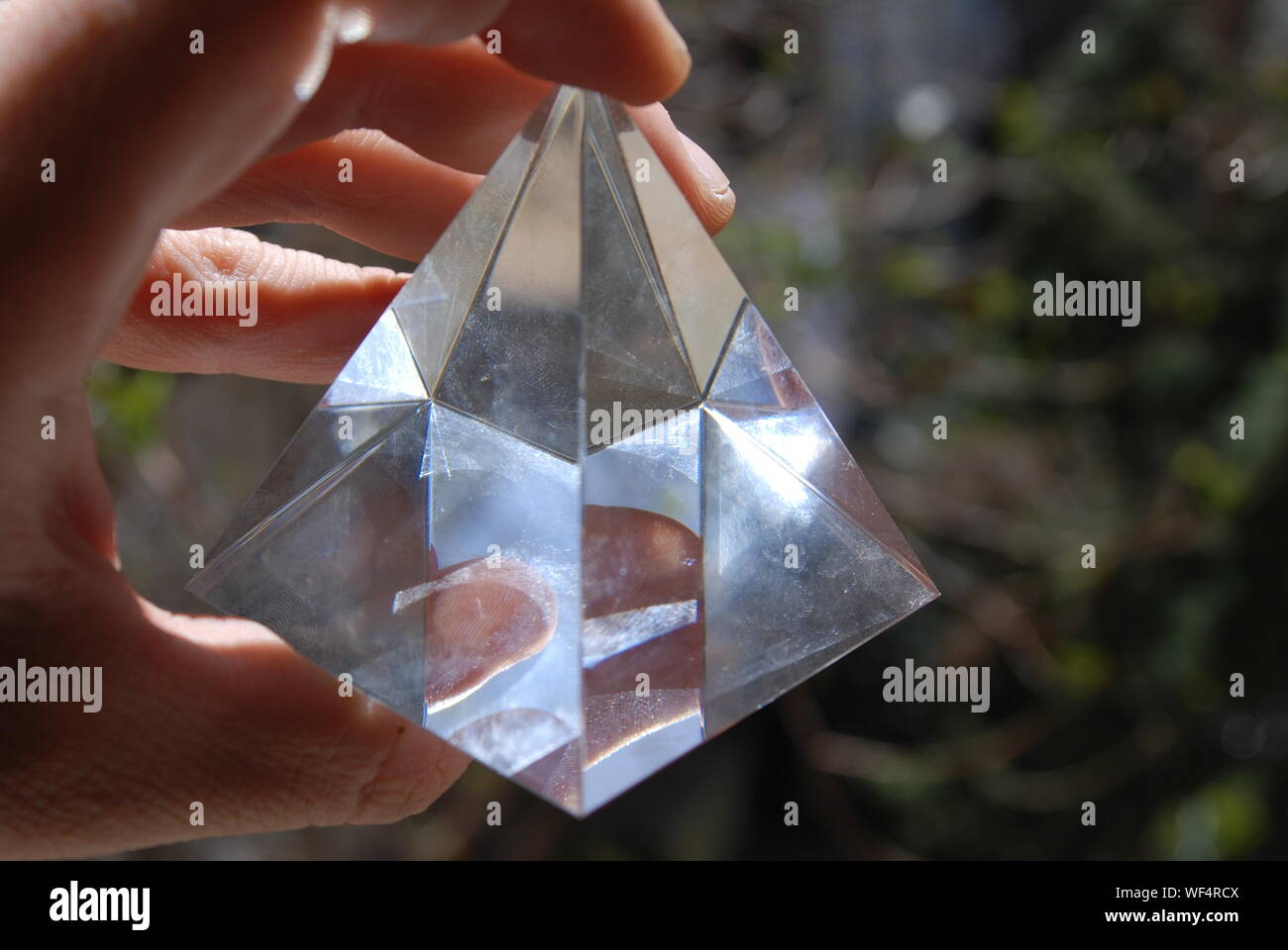Diamond shape glass hi-res stock photography and images - Alamy