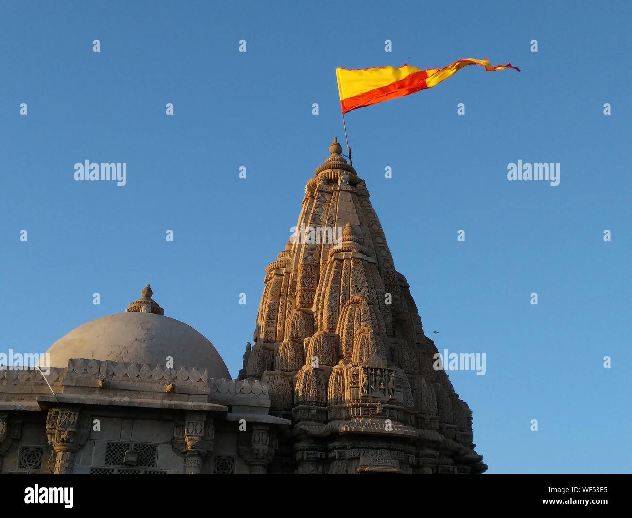 Hinduism flag hi-res stock photography and images - Alamy