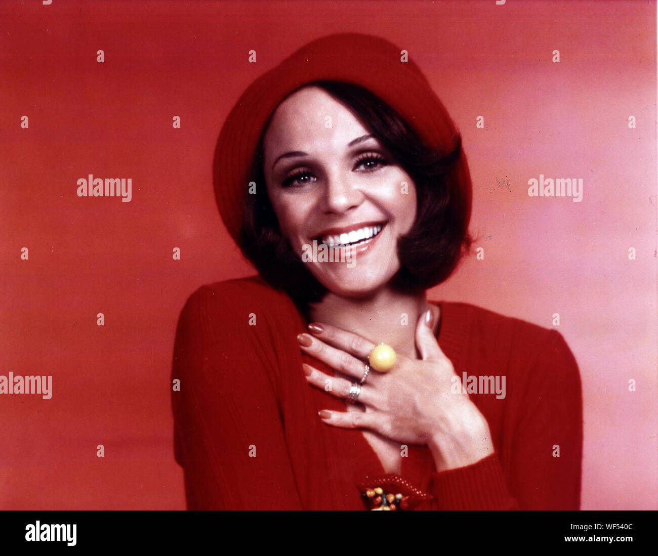 Mary tyler moore show valerie harper hi-res stock photography and ...