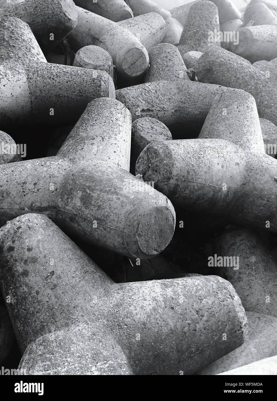 Rock groynes hi-res stock photography and images - Alamy