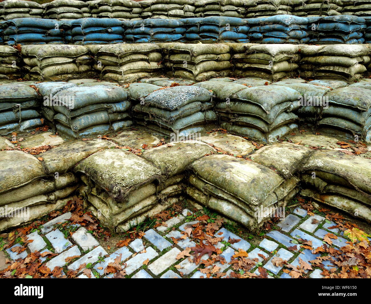 Row of sacks hi-res stock photography and images - Alamy