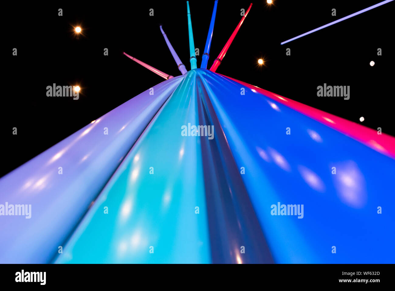 Neon straight line hi-res stock photography and images - Alamy