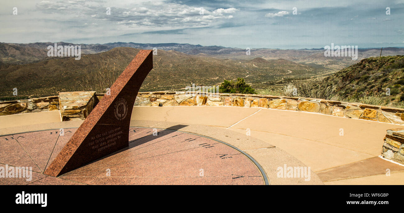 Sundial numerals hi-res stock photography and images - Alamy