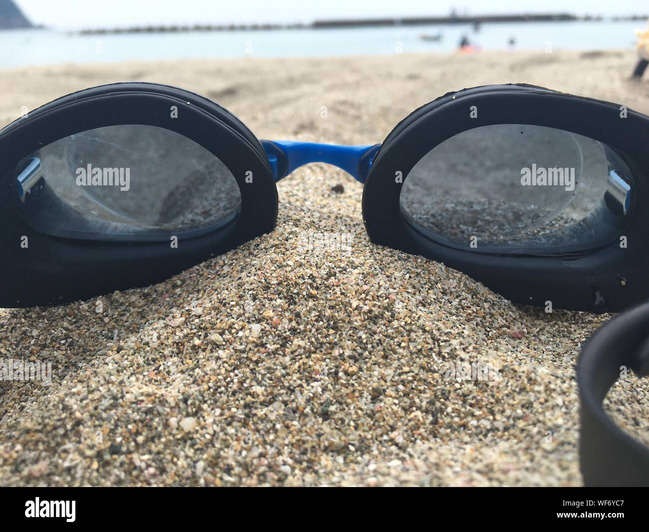 Goggles on the beach hi-res stock photography and images - Alamy