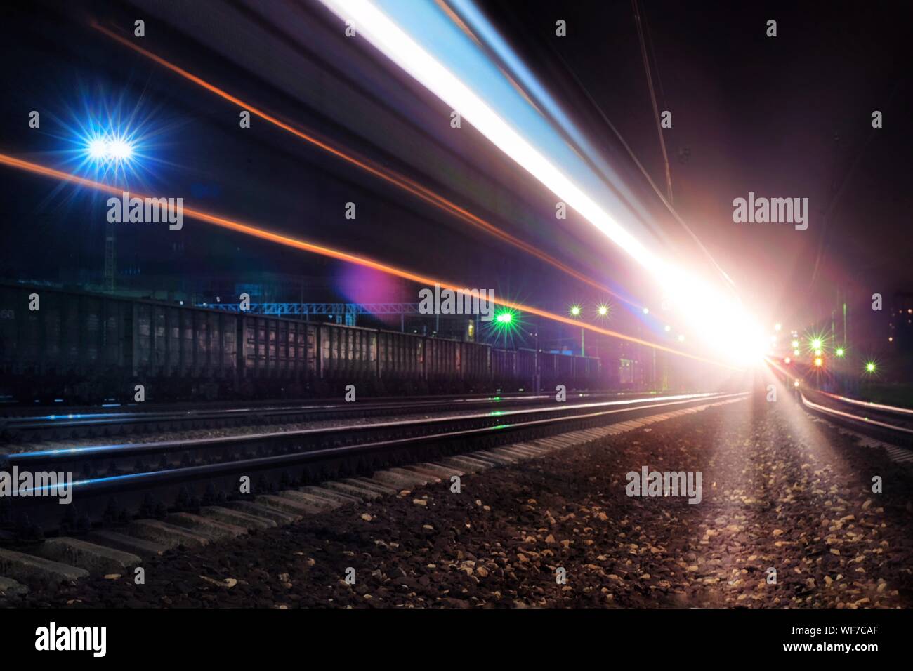 City beam train hi-res stock photography and images - Alamy