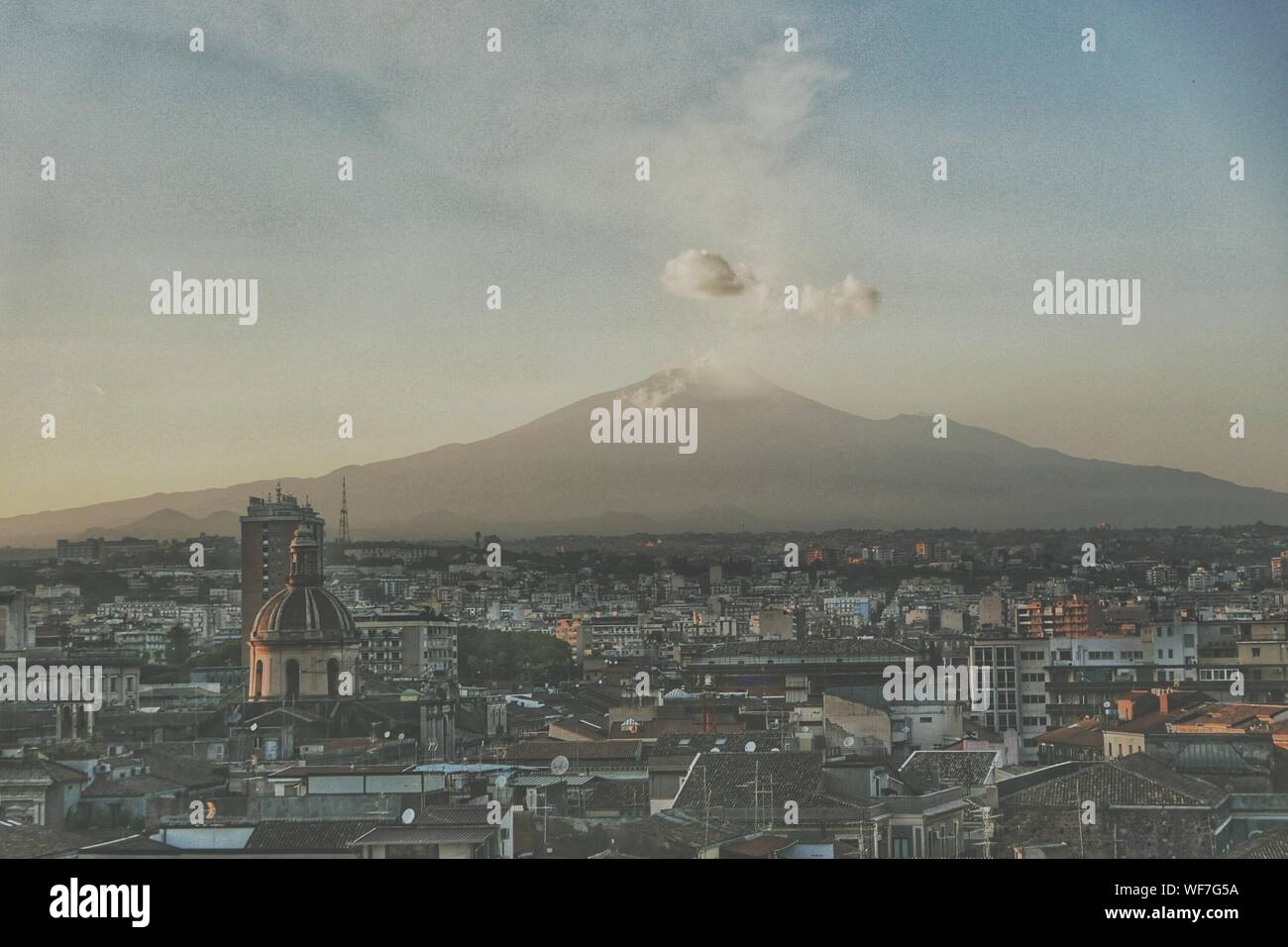Catania etna hi-res stock photography and images - Alamy