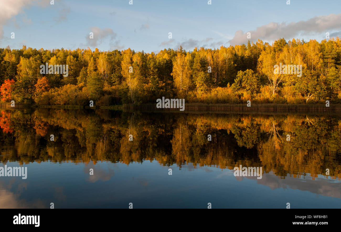 Hello autumn landscape hi-res stock photography and images - Alamy