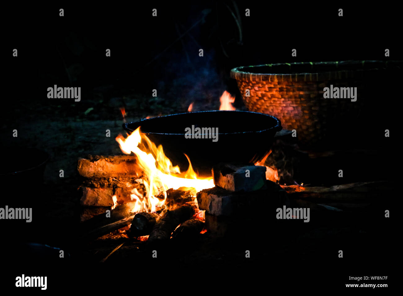 Container fire hi-res stock photography and images - Alamy