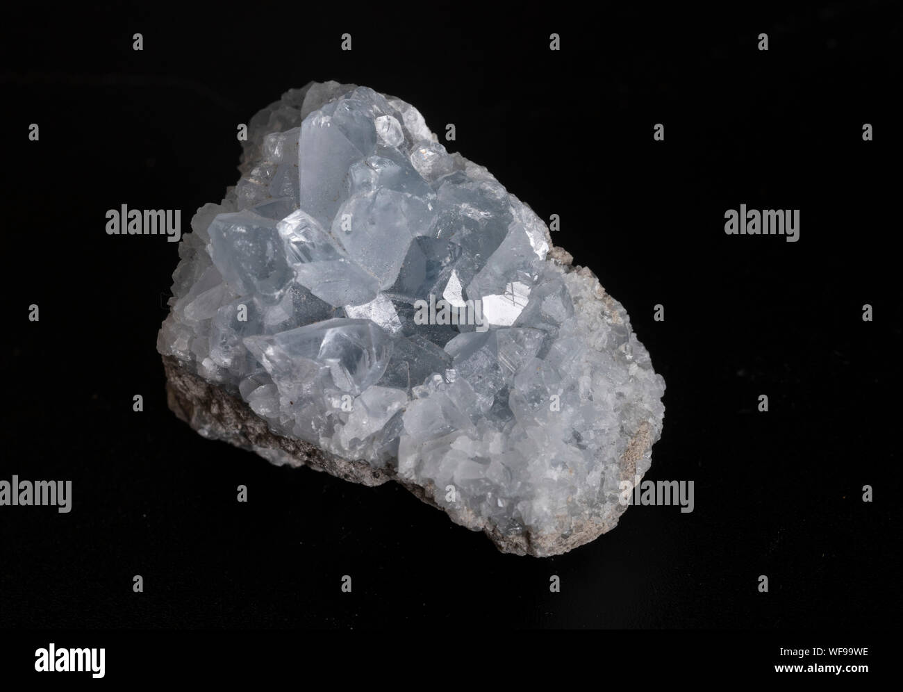 Celestite hi-res stock photography and images - Alamy