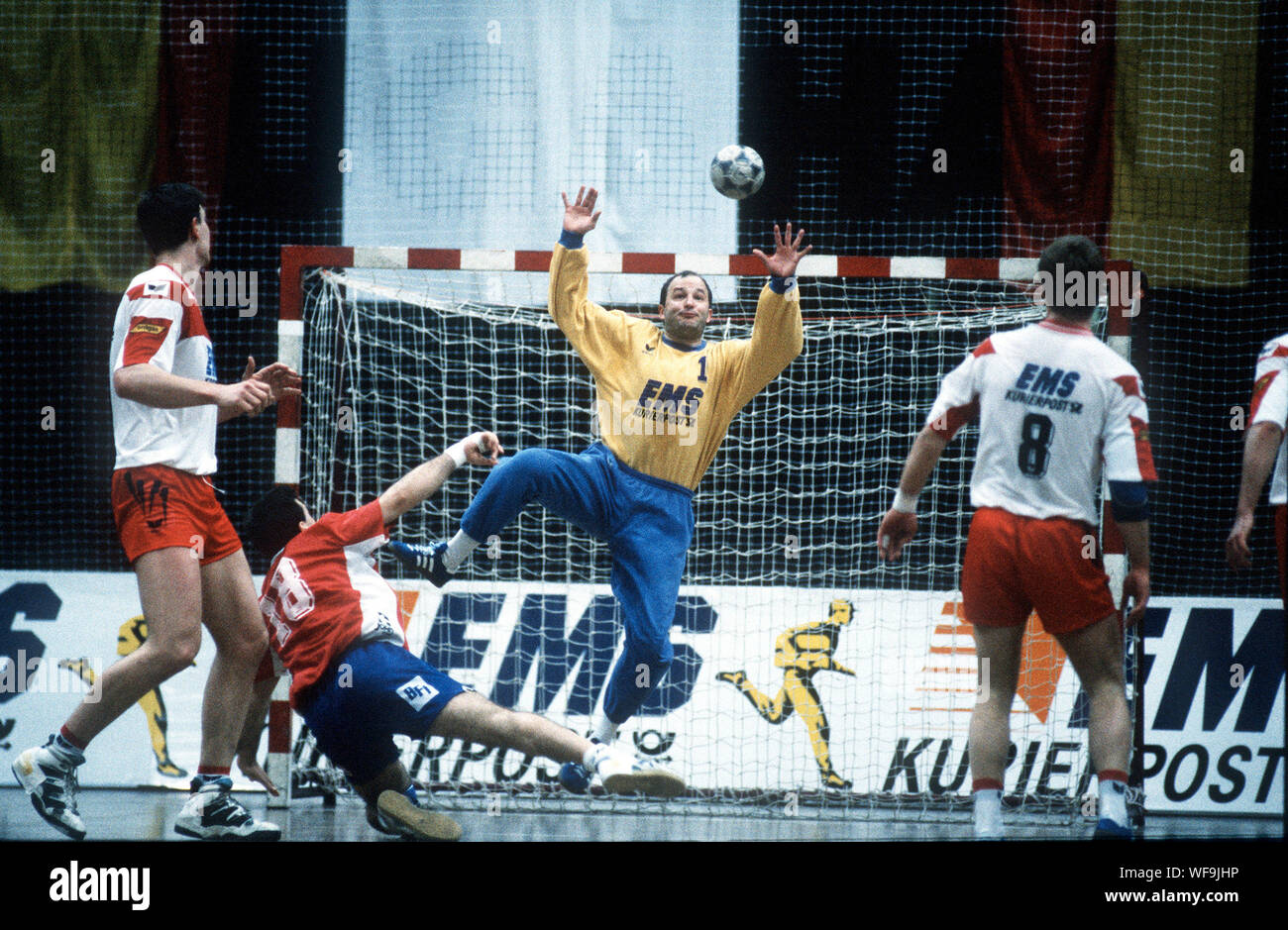 At the age of 60: Stefan HECKER, former handball national goalkeeper ...