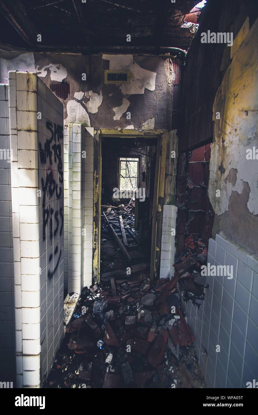 Psychiatric hospital abandoned hi-res stock photography and images - Alamy