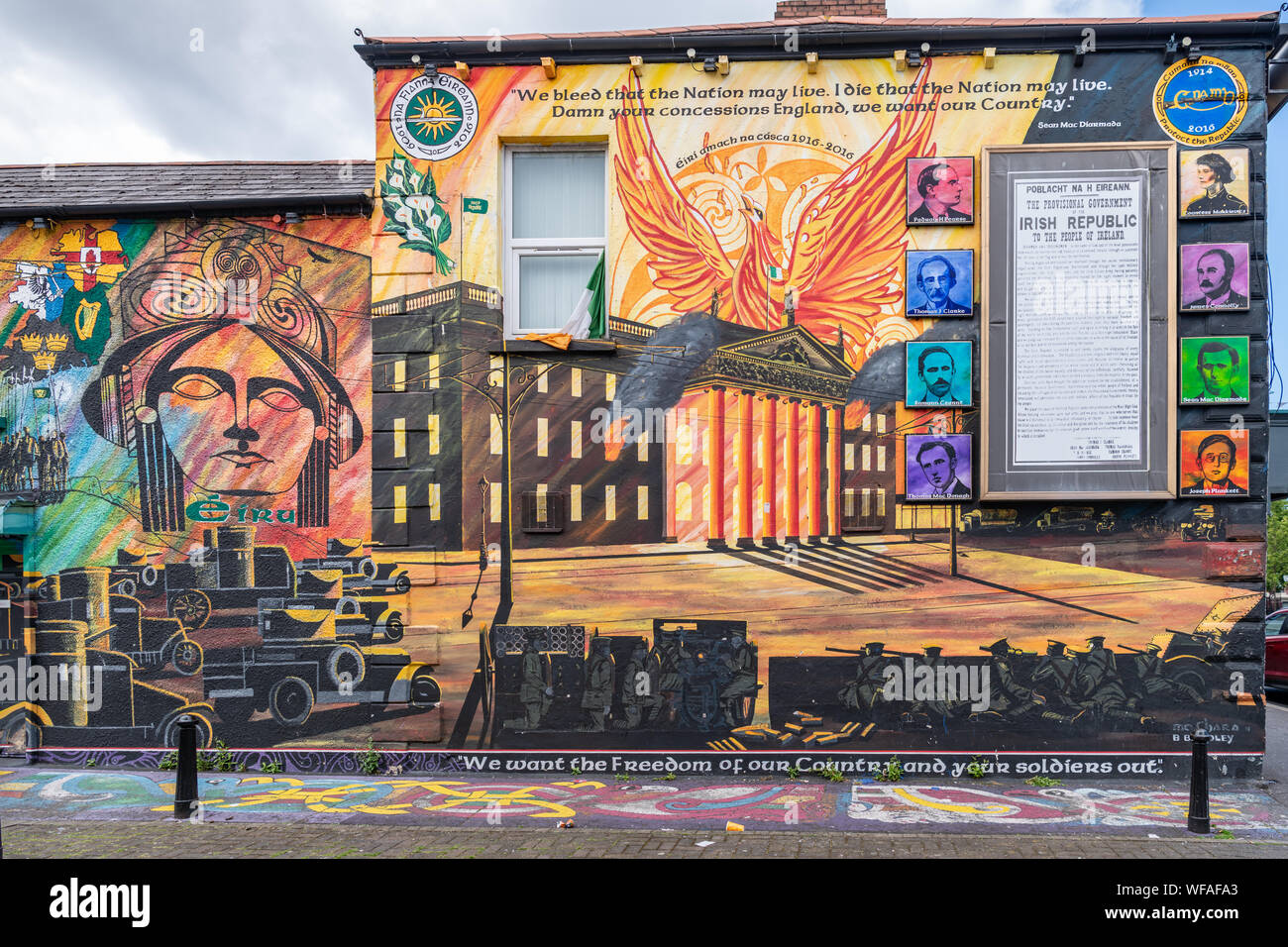 Irish Republic Mural, Belfast, Northern Ireland Stock Photo - Alamy