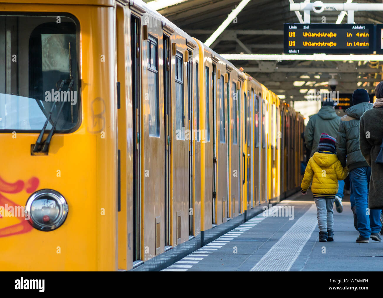 Metro Platform High Resolution Stock Photography and Images - Alamy