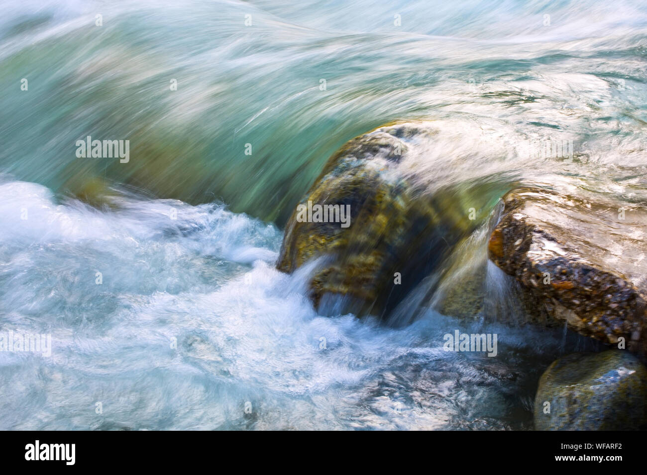 High water flow hi-res stock photography and images - Alamy