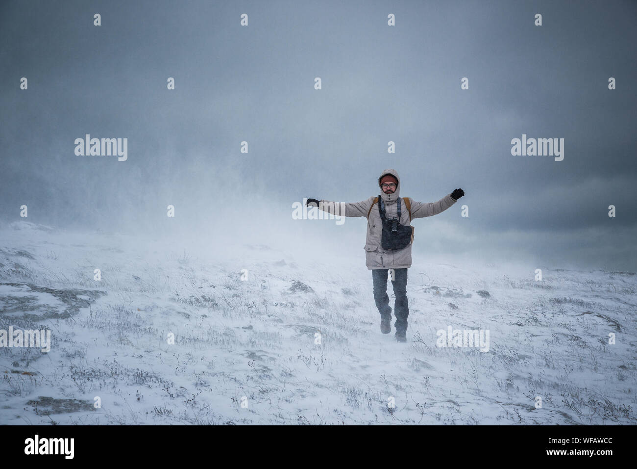 Male snow shivering hi-res stock photography and images - Alamy
