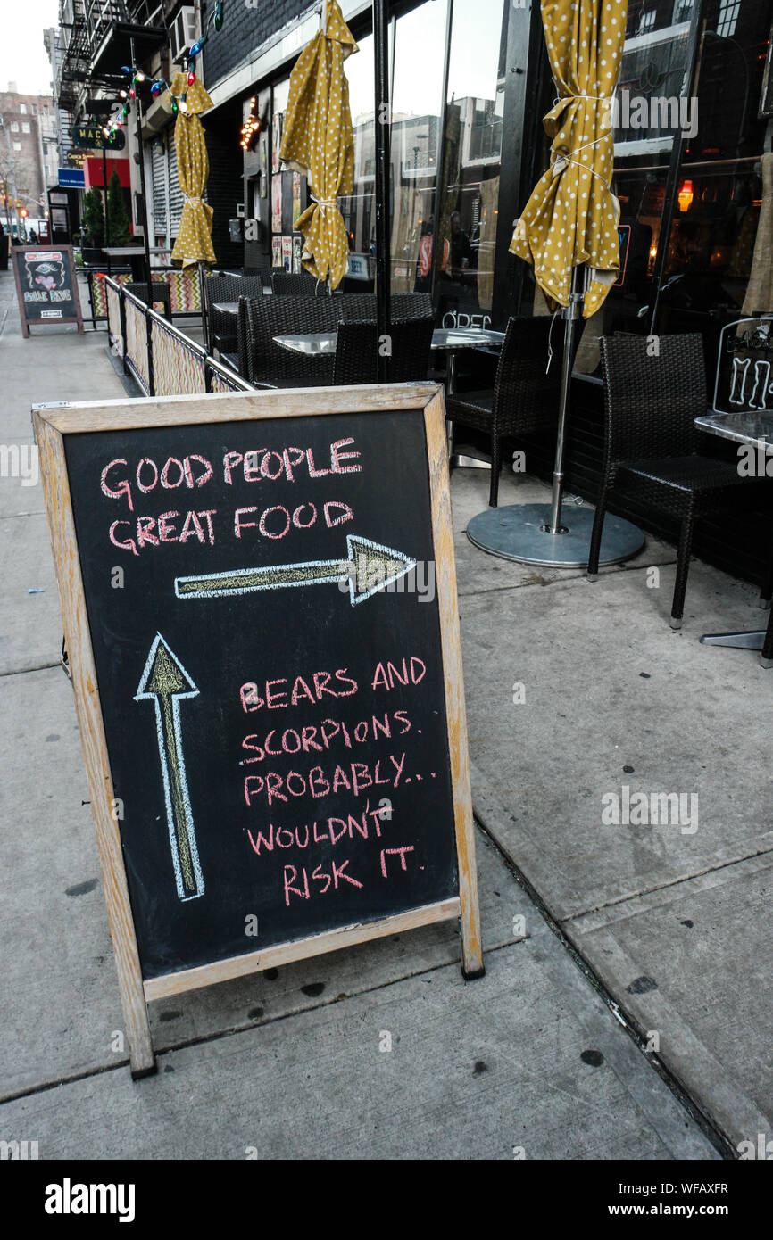 Cafe outside sidewalk hi-res stock photography and images - Alamy