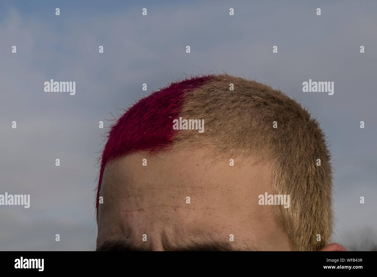 Red hair man hi-res stock photography and images - Alamy