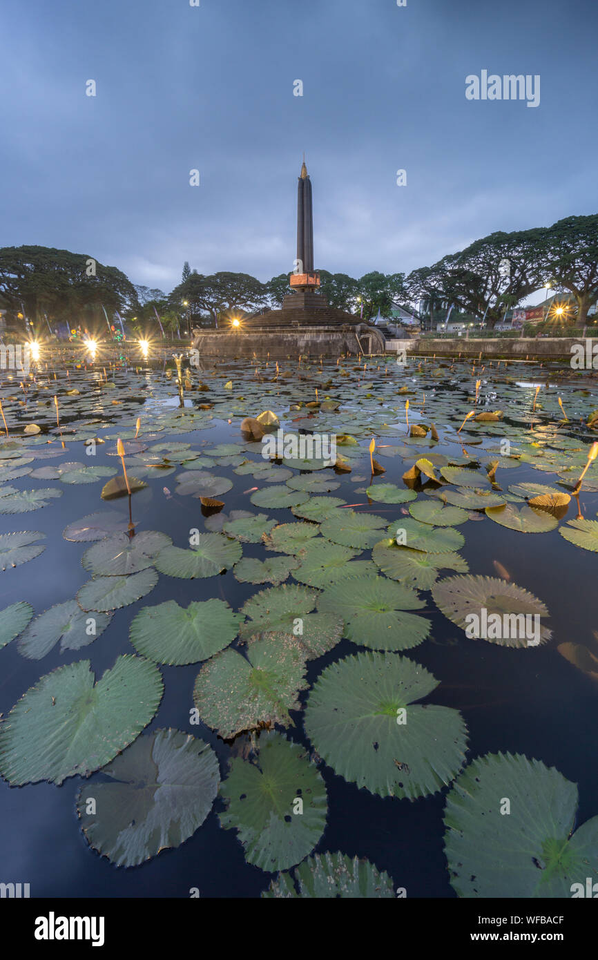 Monumen tugu balai kota malang hi-res stock photography and images - Alamy
